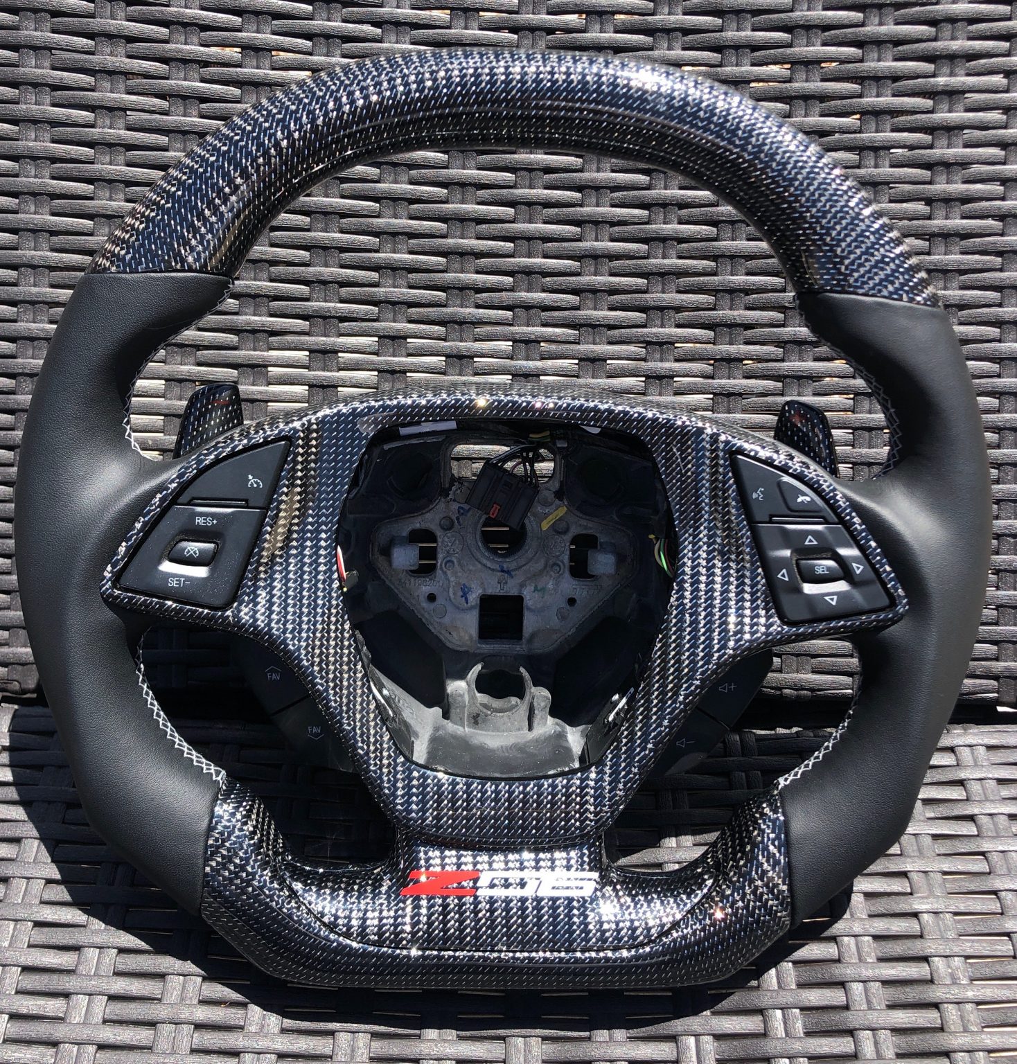Ivan Tampi Customs C7 Corvette Steering Wheel in Carbon Fiber 2014 ...